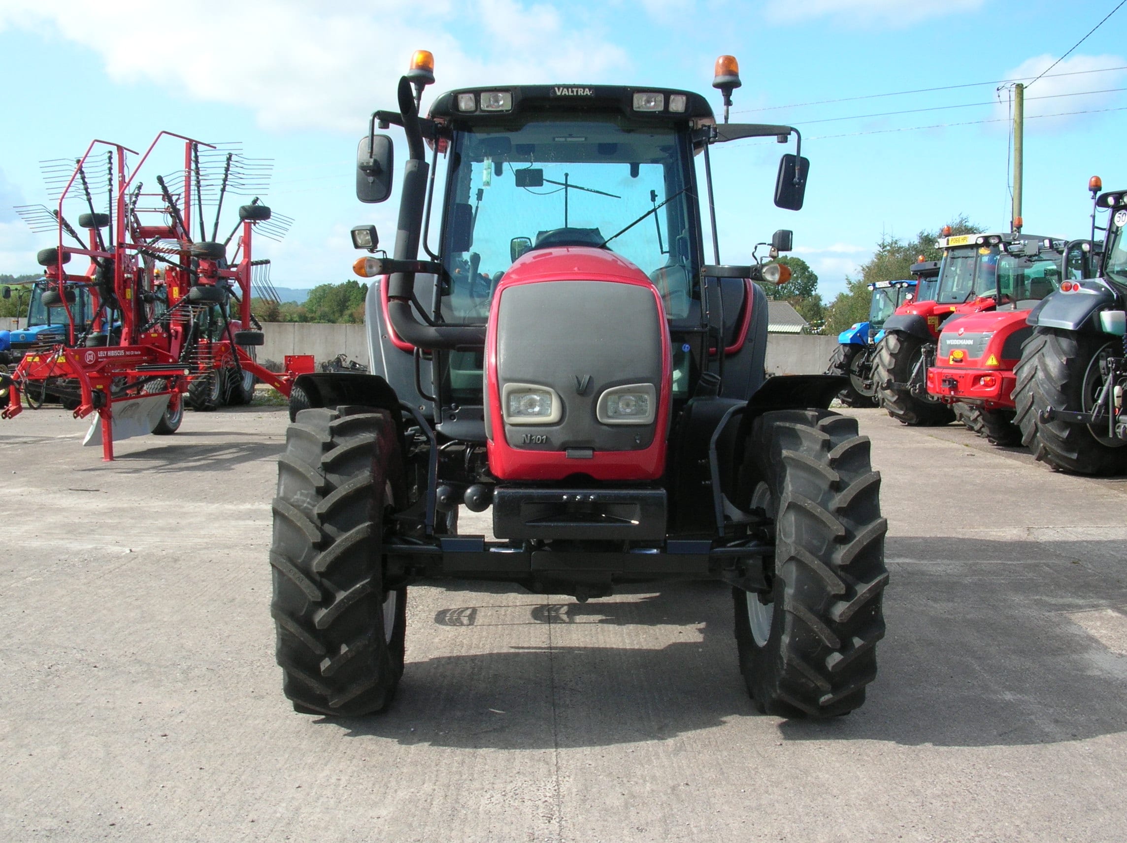 Quality Used Tractors for sale Cork Ireland | Valtra | New Holland