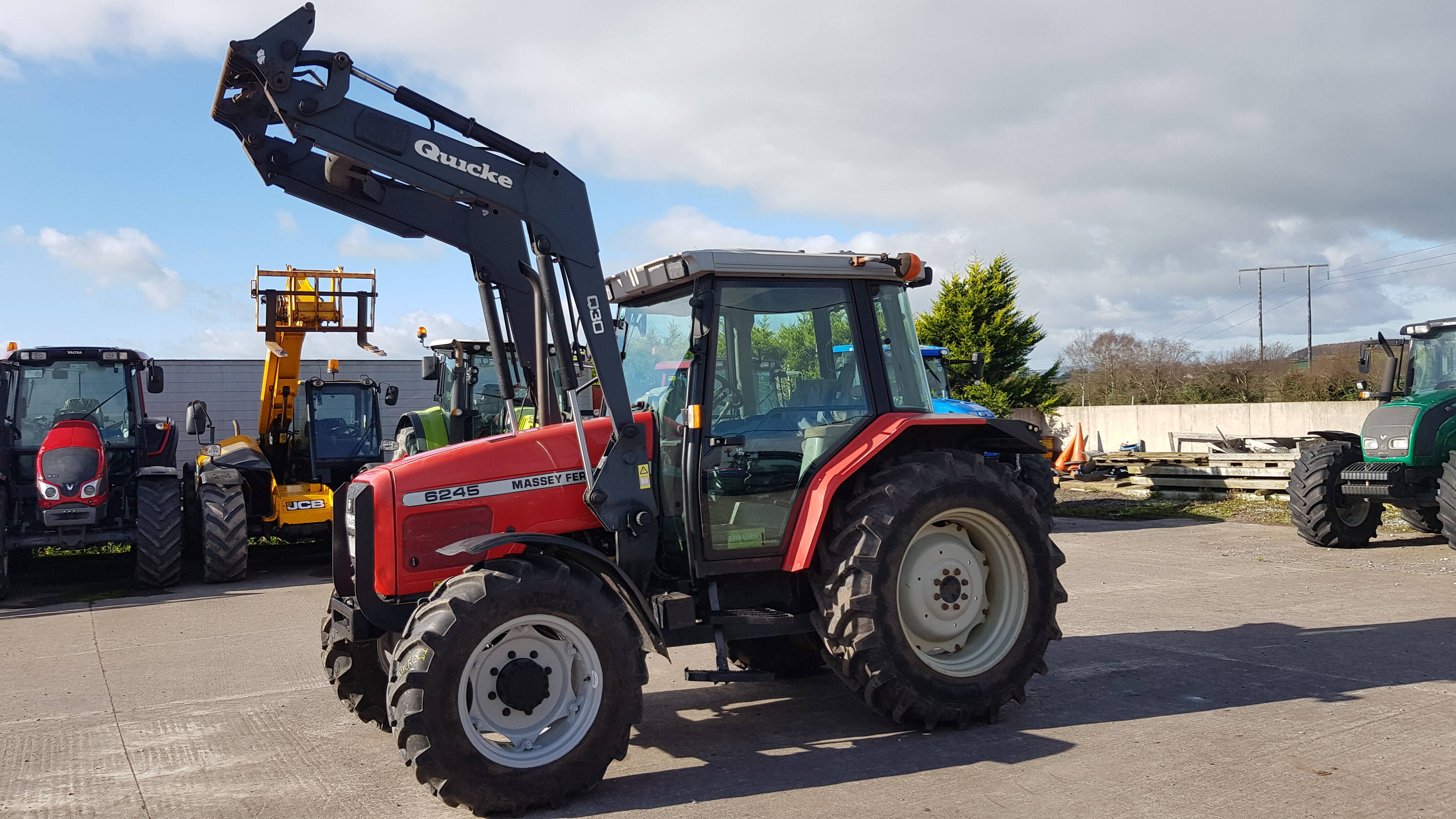 Quality Used Tractors for sale Cork Ireland | Valtra | New Holland
